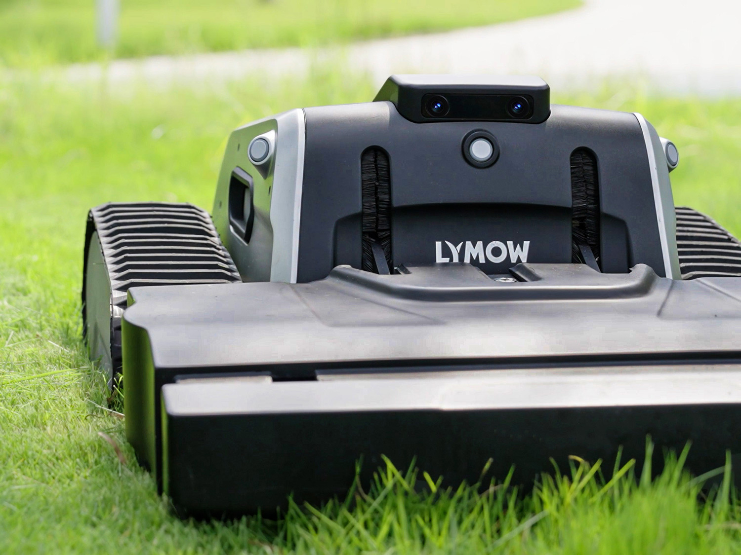 Lymow Unveils The World’s First Smart Robotic Mower With Mulching ...